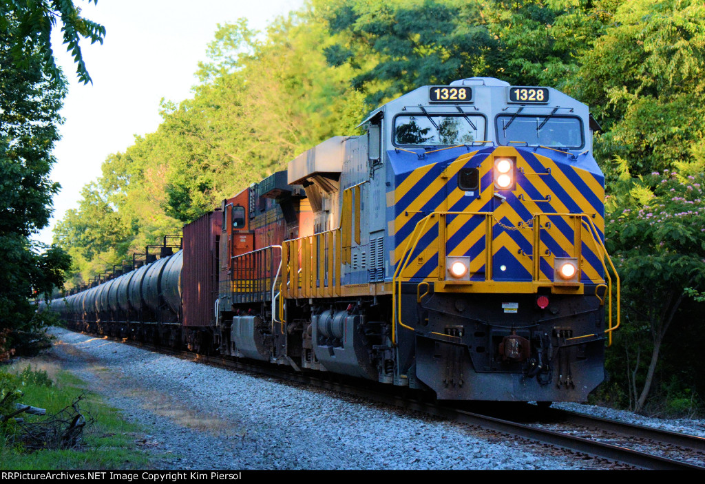 CREX 1328 CSX Train K040 Crude Oil Loads